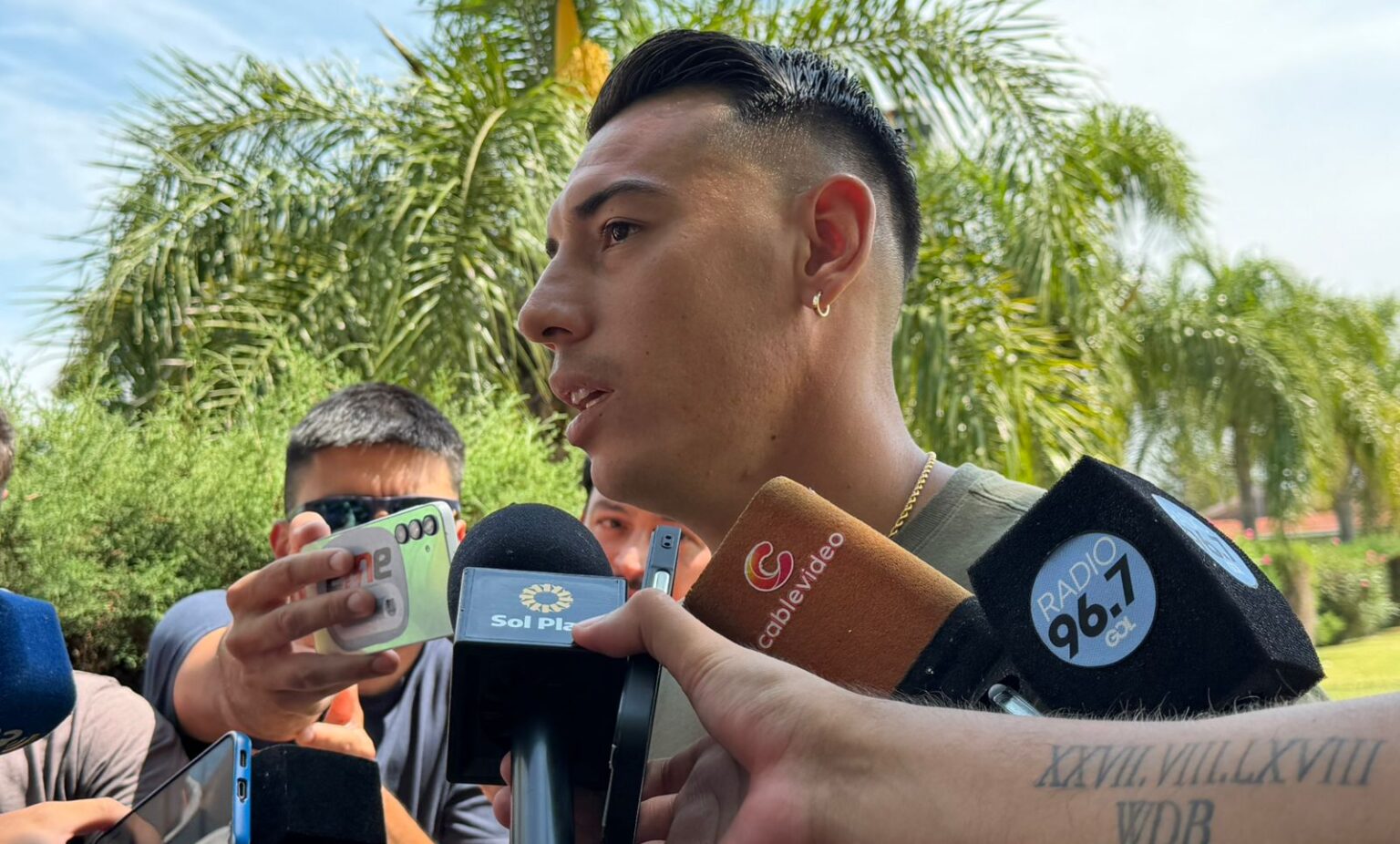 Lucas Cano: "Colón es un club que tiene mucha historia y que tiene que ...